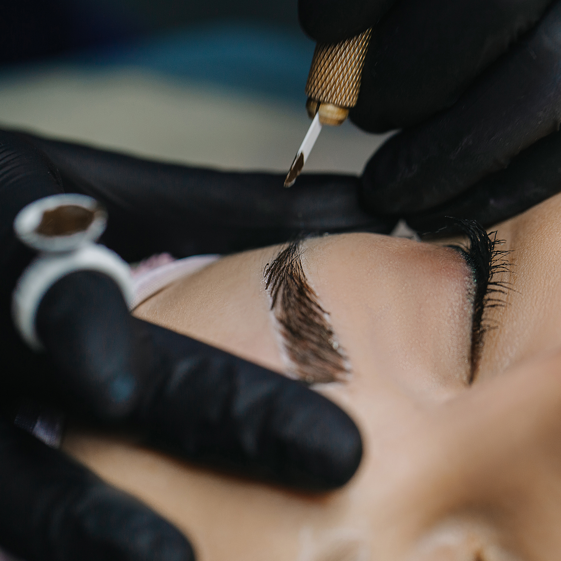 Eyebrows Microblading – Dermica Clinic